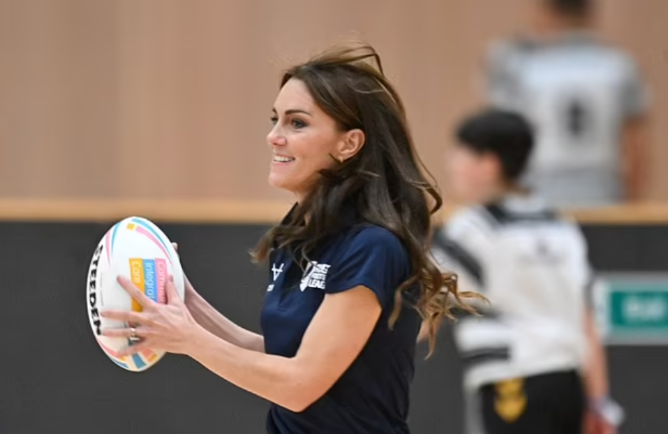 Princesse Kate à Hull pour le rugby – Dans le boudoir de Kate Middleton